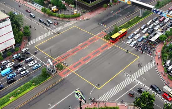 Yellow Box Junction Solusi Kemacetan di Jakarta dan Kota-kota Besar di ...